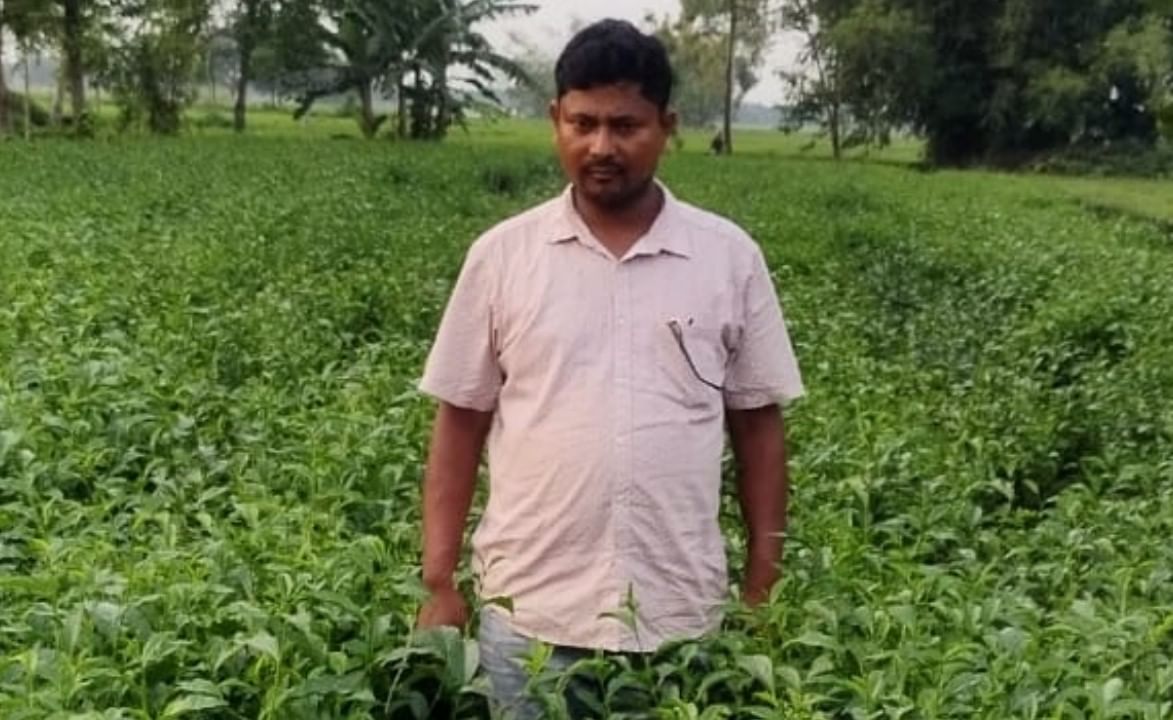 Bihar Farmer Transforms Village, Empowering Over 100 Farmers Through ...