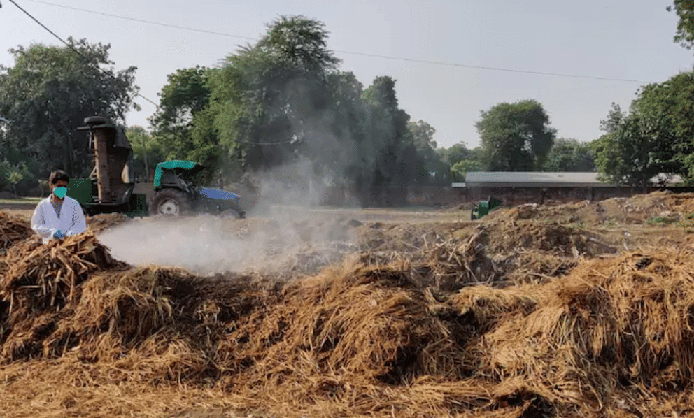 This 5 Rs. Capsule Will Solve Stubble Burning Problem, Reduce Pollution ...