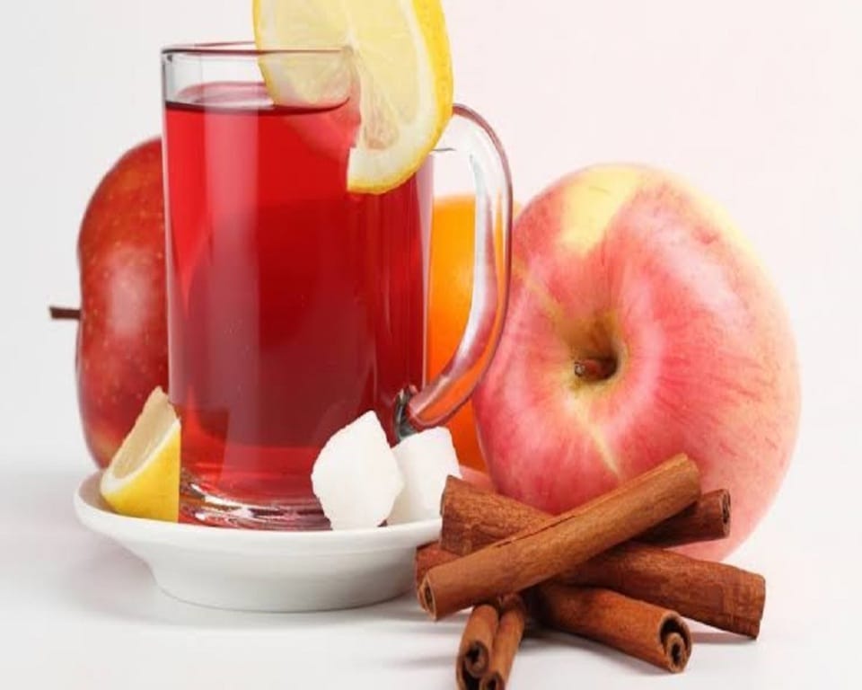 Interesting facts about Apple Tea and How to Prepare it at Home
