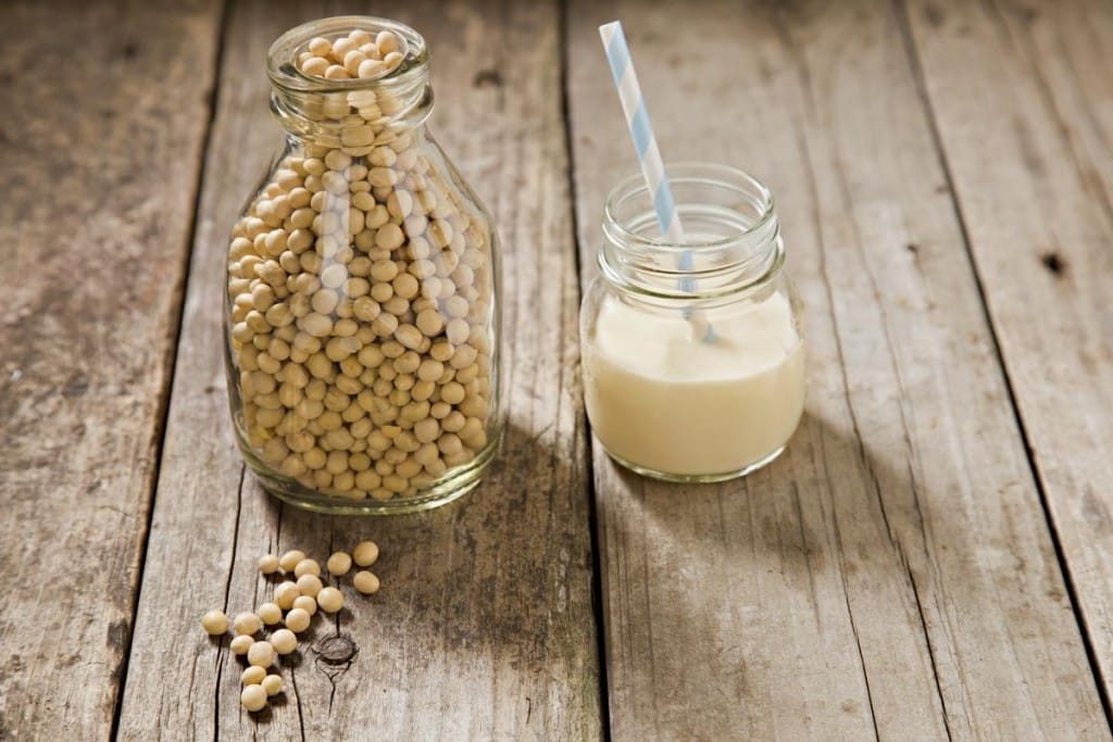 Soy Milk: Nutrition, Benefits & Associated Health Risks