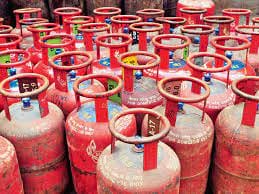 PM Ujjwala Yojana: Get Rs. 1600 for New LPG Gas Connection
