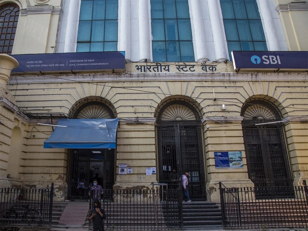 SBI Recruitment 2022: Big Opportunity for Graduates! Apply Online for ...