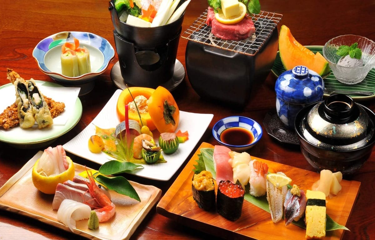 Top 5 Traditional Dishes of Japan