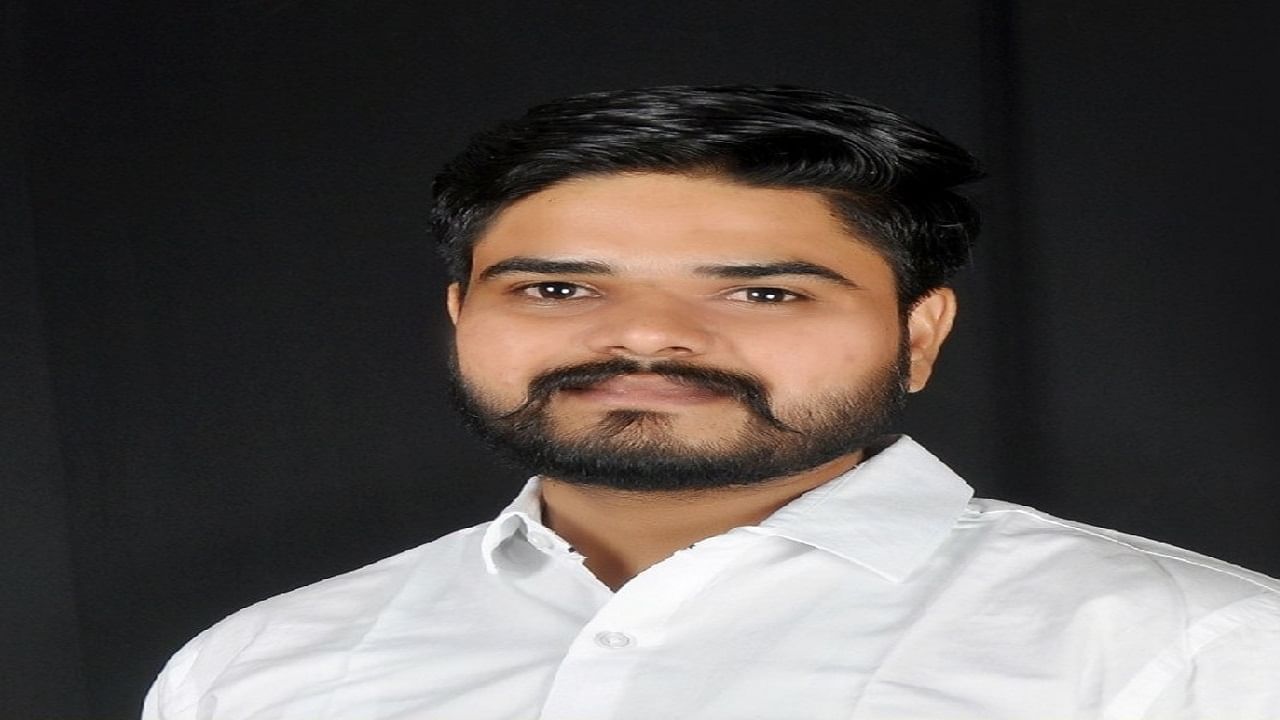 Manoj Avhad's Kropbook: Revolutionizing Agriculture and Changing the Lives of Farmers