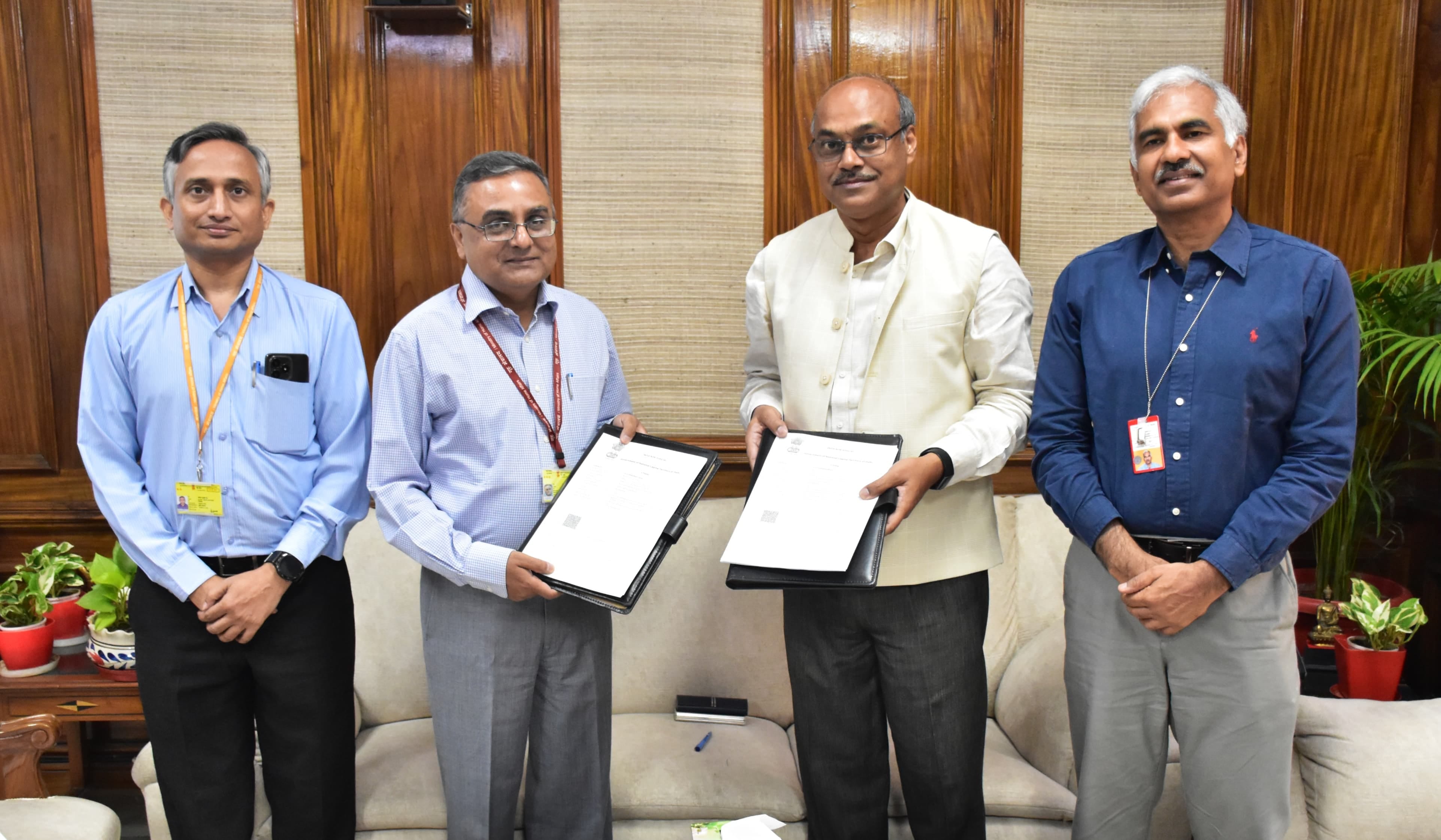 CSC Signs MoU to Convert 10,000 FPOs into CSCs
