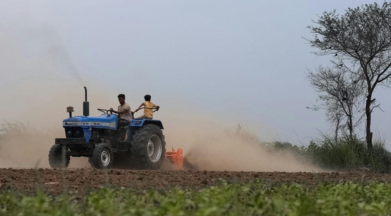 Farmers Hold Tractor Marches in Punjab and Haryana on Independence Day
