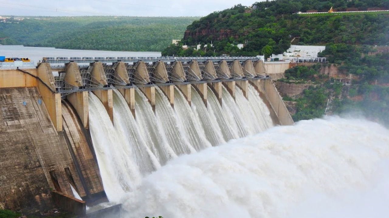 Reservoir Storage Levels Surpass 10-yr Average by 14pc